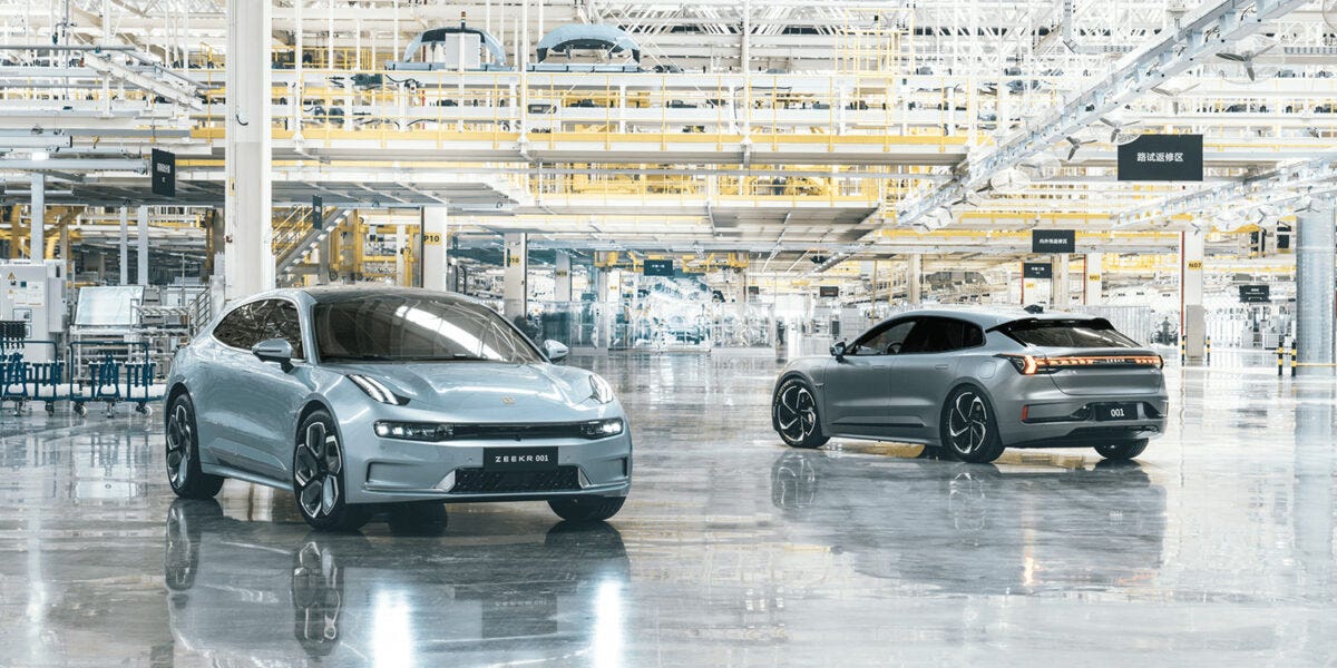 Geely presenta la strategia di prodotto fino al 2025 - MotorisuMotori.it