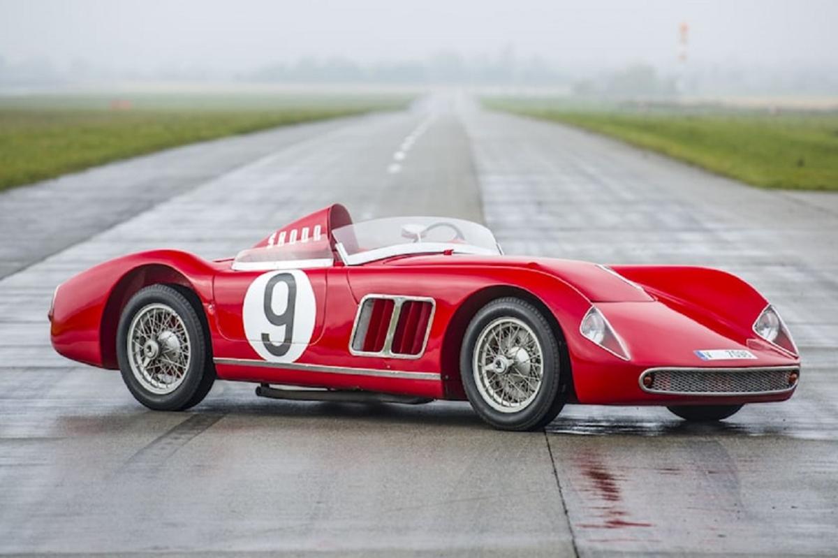 Skoda Vision GT: la supercar del futuro immaginata al computer (per il ...