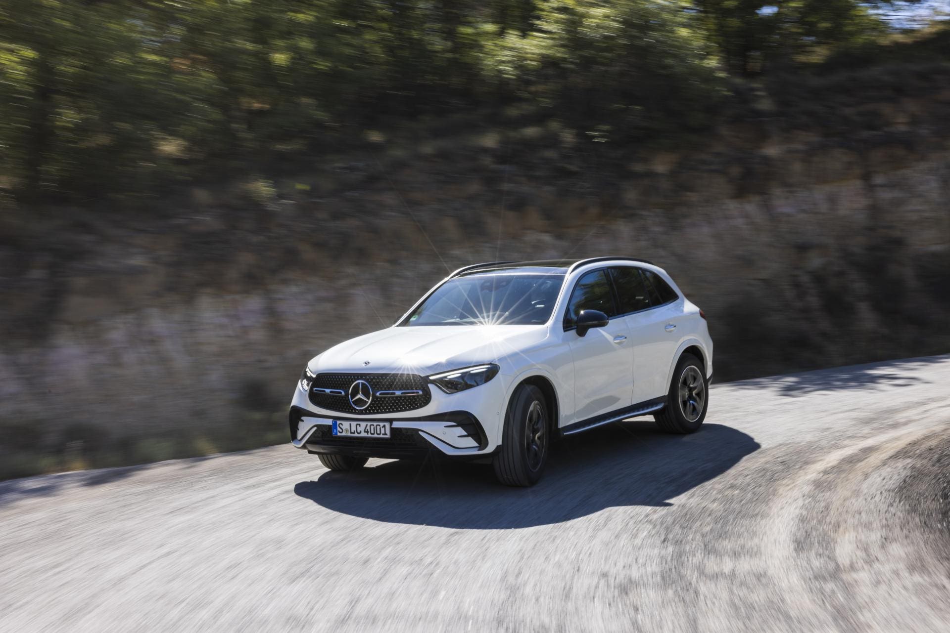 Mercedes GLC 2023, tutti i dettagli: esterni, interni, tecnologia ...