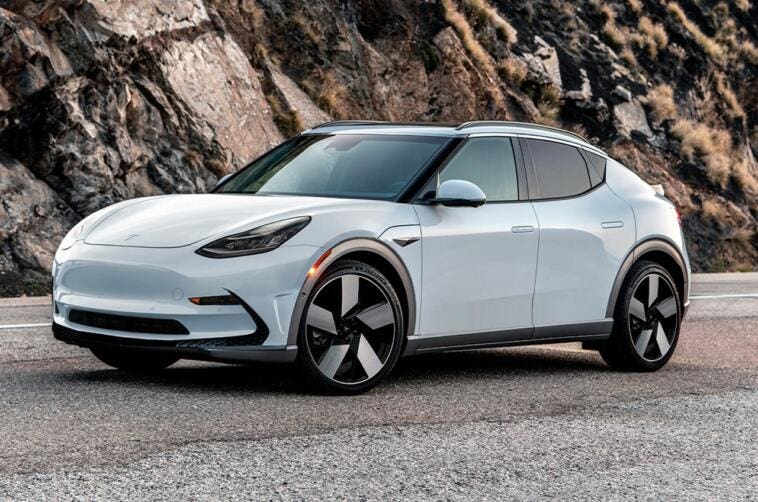 Tesla Model 2: sarà questo il suo aspetto? - MotorisuMotori.it