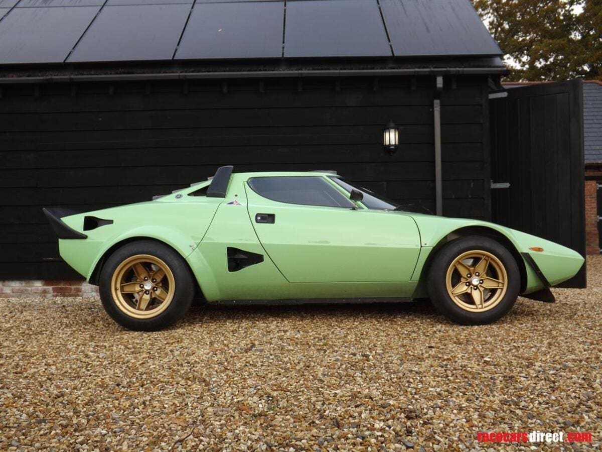 Lancia Stratos: in vendita una replica fedele con motore V8 ...