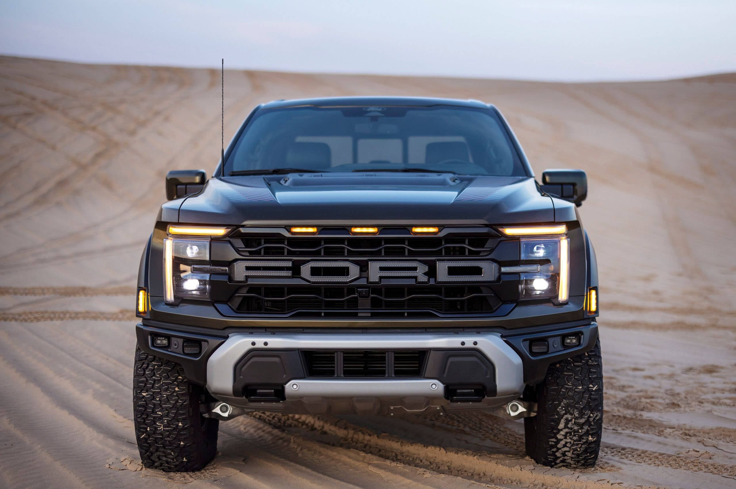 Ford F-150 Raptor 2024: tutti i dettagli