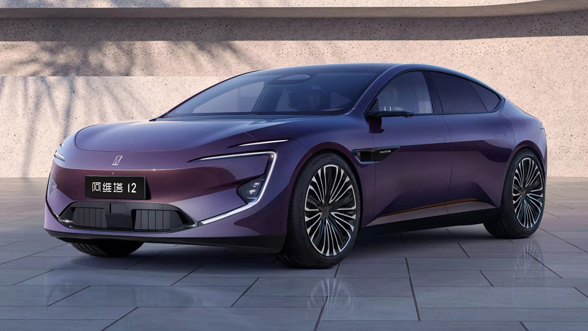 Avatr 12: la nuova berlina elettrica svelata a Monaco - MotorisuMotori.it