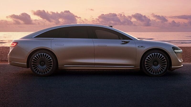 Si chiama Stelato S9 la nuova sedan di Huawei e BAIC - MotorisuMotori.it