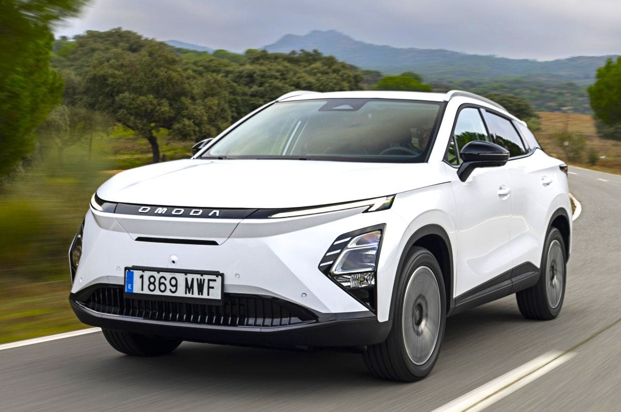 Omoda 5, i prezzi del SUV elettrico Chery che esordisce in Italia ...