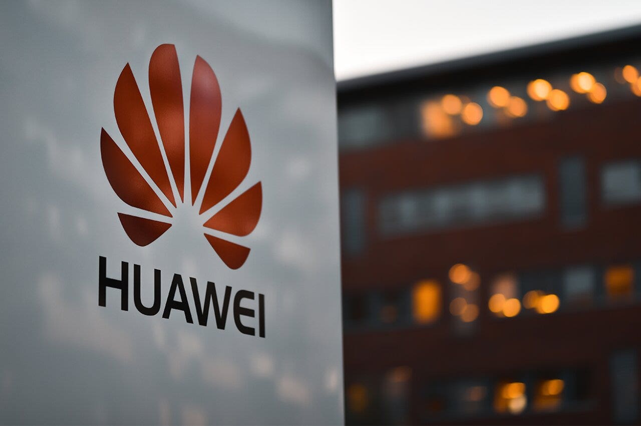 Huawei e la batteria del futuro: 3.000 km con una ricarica in 5 minuti ...