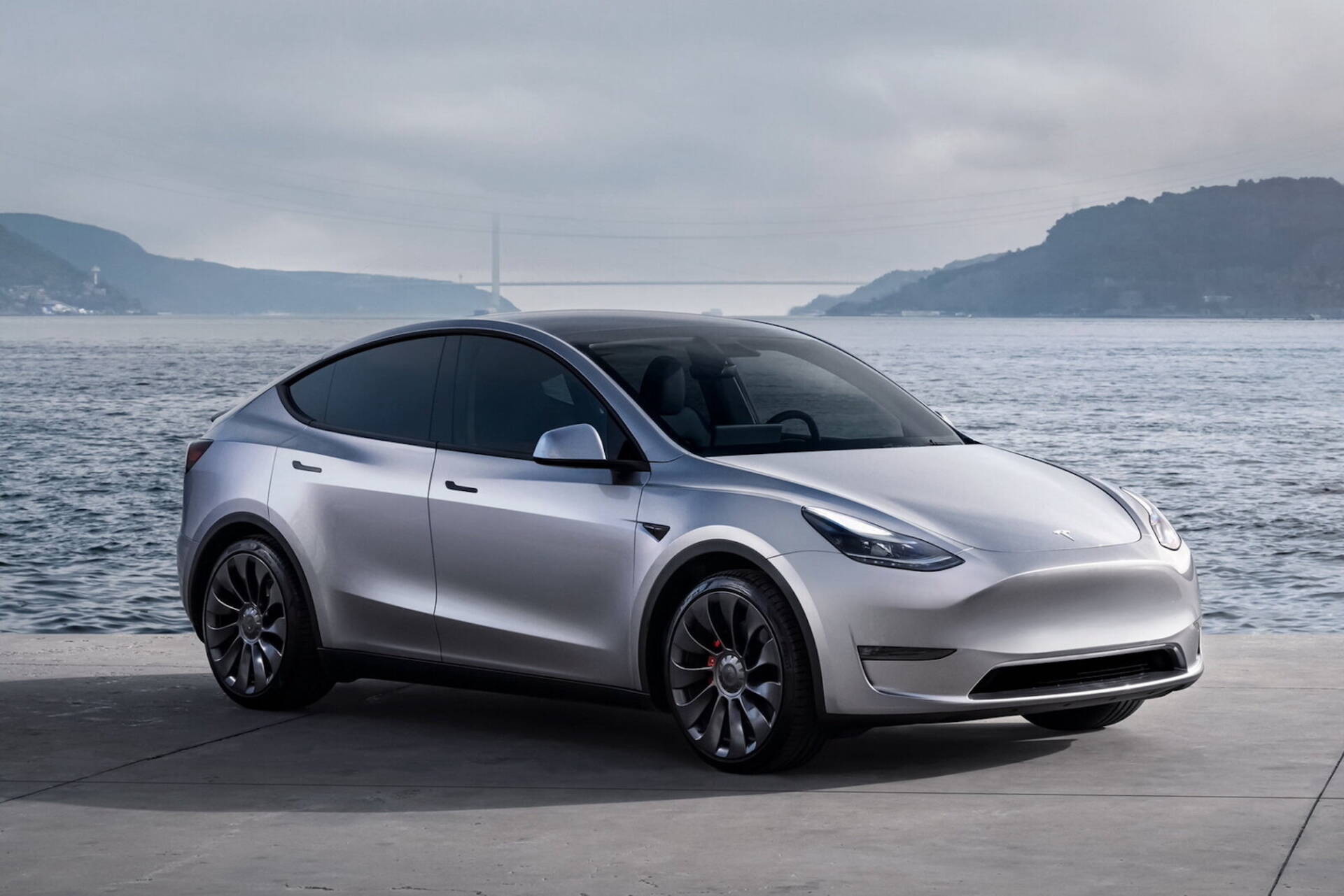 Promozioni Tesla Model Y, Model 3 e Model S ad agosto 2025: schede con ...