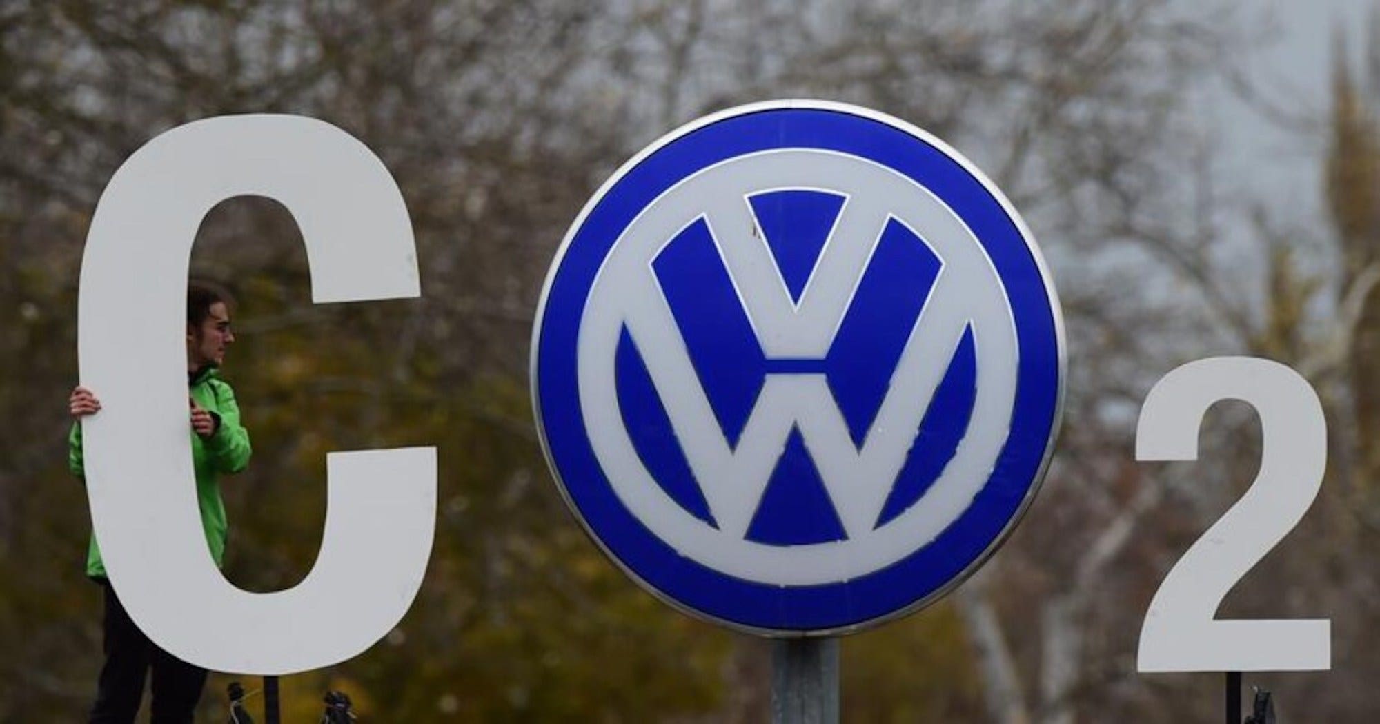 Volkswagen responsabile per i defeat device Dieselgate deve risarcire ...