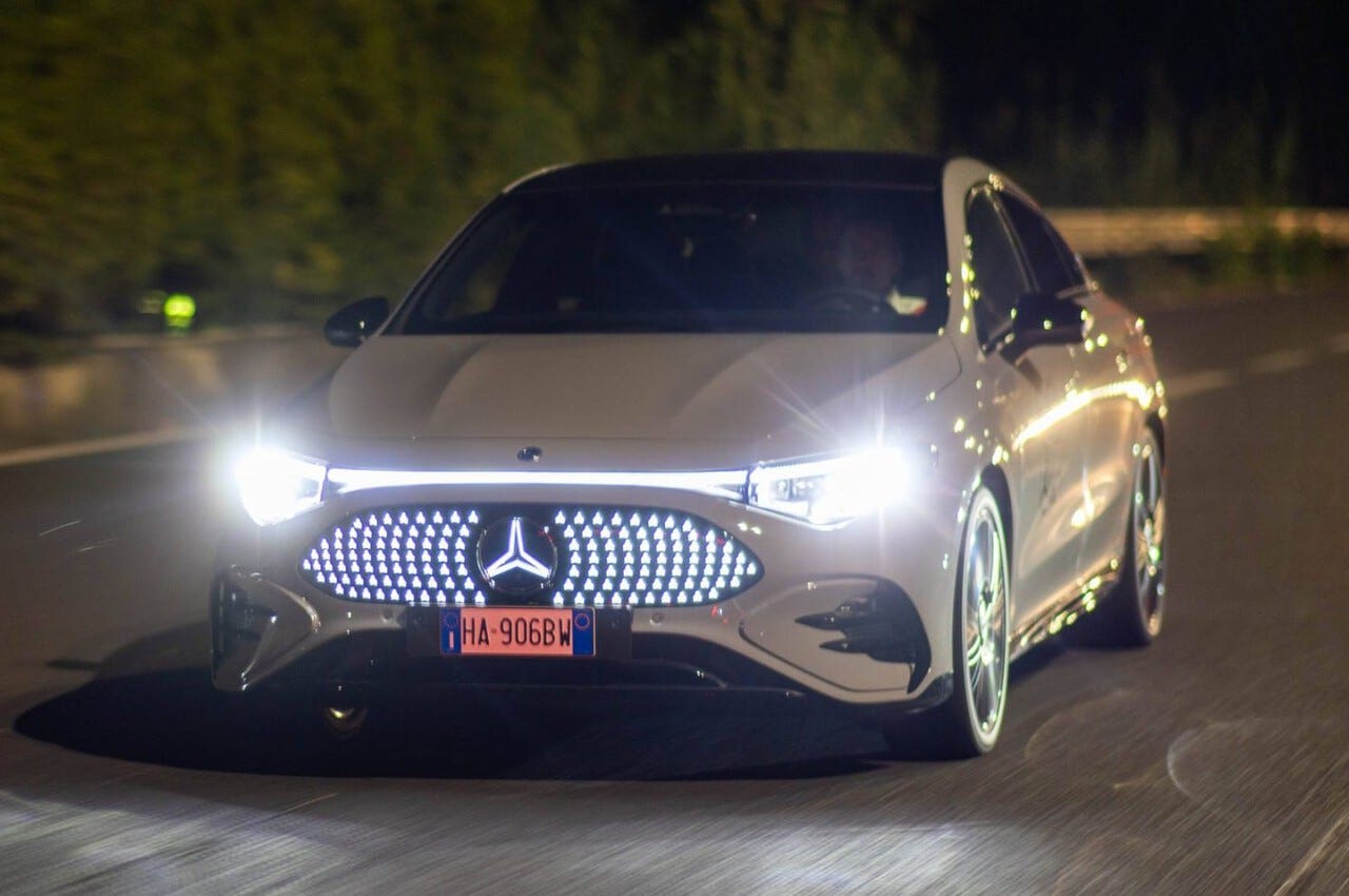 Mercedes CLA, test in condizioni reali in quel di Roma: autonomia ...
